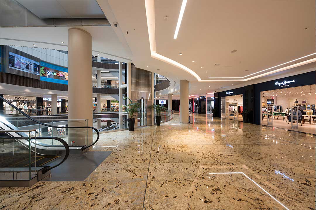 Sana Shopping Center - Labareda - Super Clássico Natural Stones